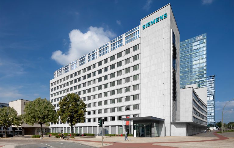 Quantum Extends Lease Agreement with Siemens for Hamburg Branch